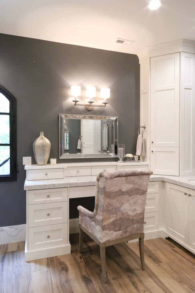 Benjamin Moore Trout Gray: Color Spotlight
