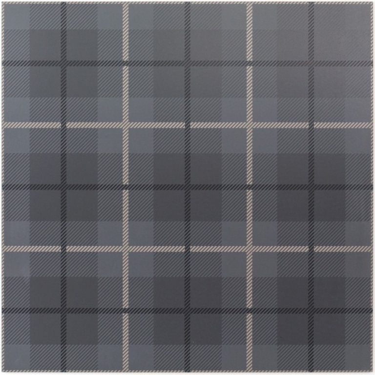 Beautiful Plaid Floors: Inexpensive Options